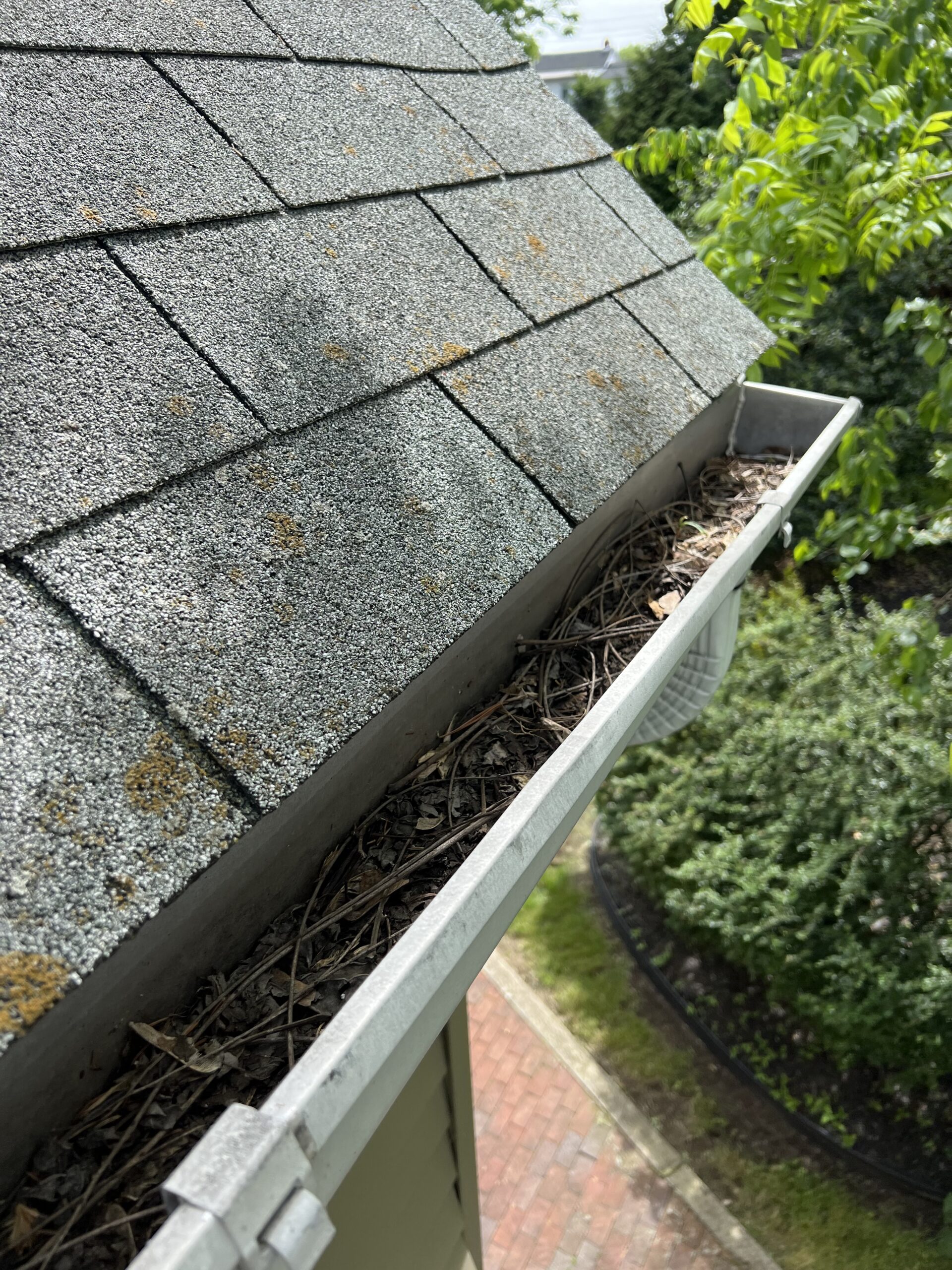 What Is The Best Gutter System For A Home?